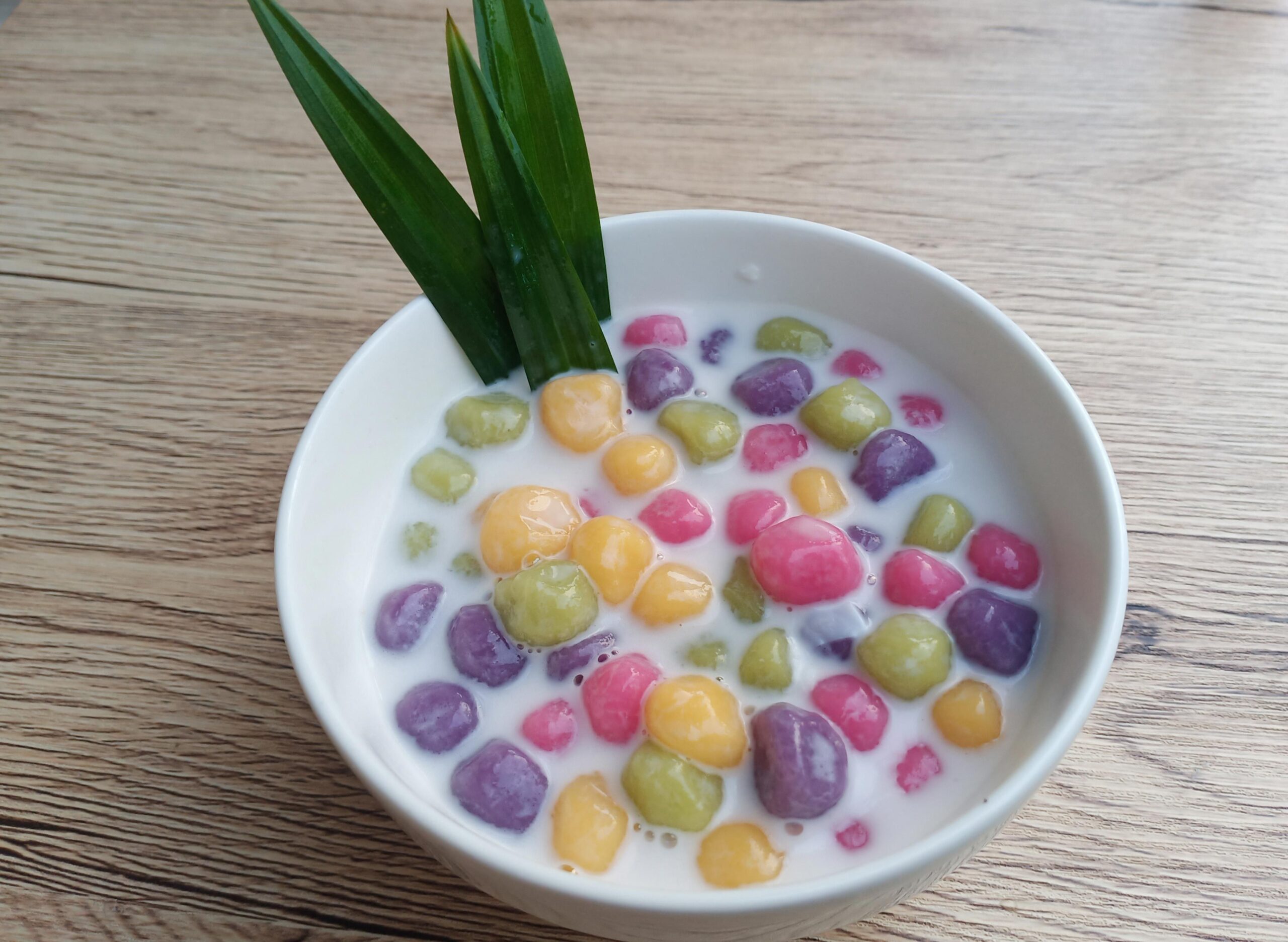 Thai Glutinous Rice Balls in coconut milk (Bua Loi) - Railay Thai ...